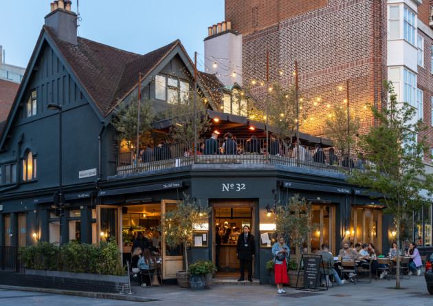 The Portobello Pub Company acquires Darwin & Wallace - Harpers Wine ...